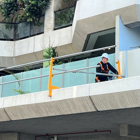 Edge Protection - Parapet Clamp System at Milsons Point